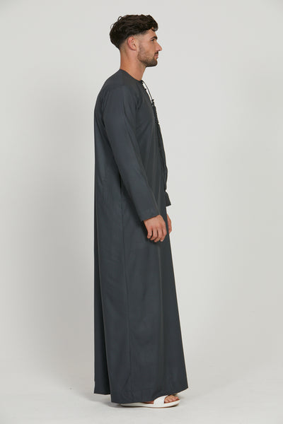 Men's Dark Shadow Emirati Thobe In Slim & Standard Fit – AbayaButh