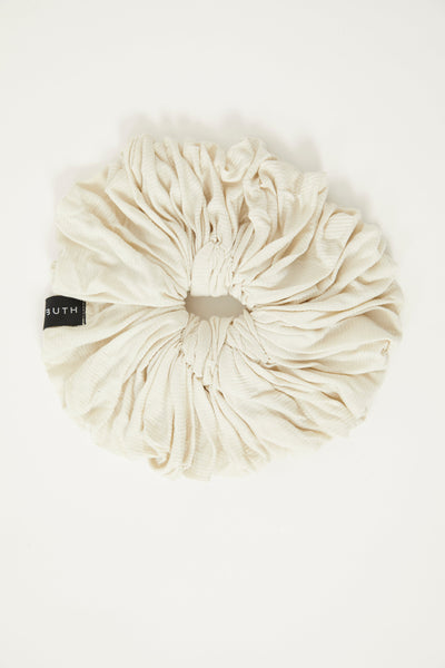 Bamboo Jersey Volumizer Scrunchie - Ivory – AbayaButh